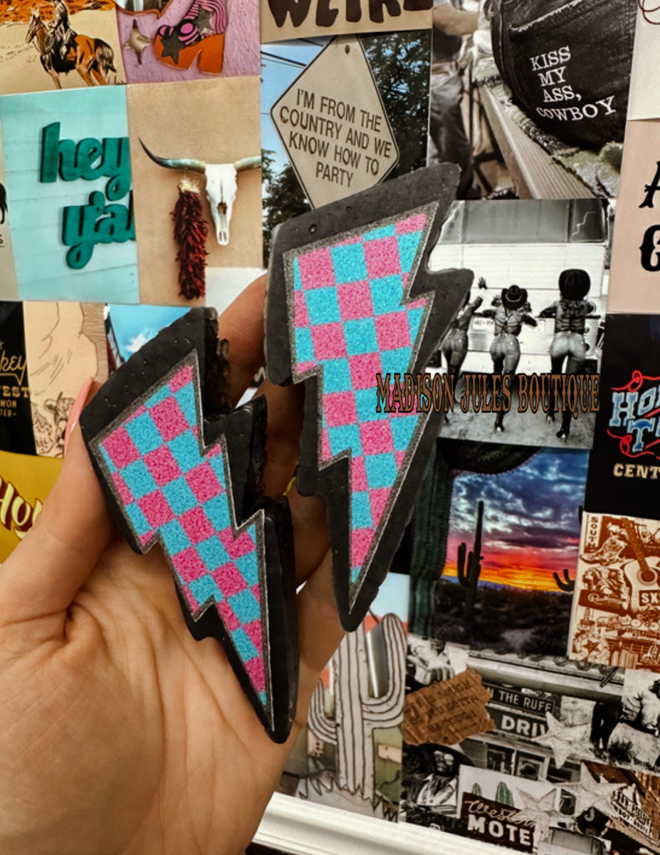 Checkered bolt vent clip freshie – MadisonJules